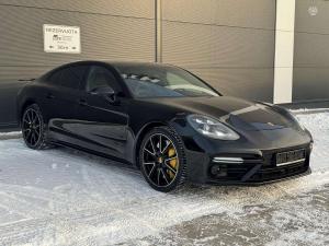 Black Porsche Panamera 2018 in Vilnius, with an engine capacity of 4.00 L and mileage of 64 thousand km for 66500 €, photo 4 on AUTOMOTO.COM.LV