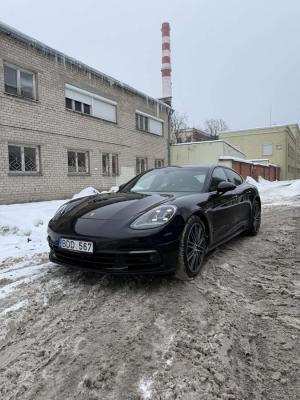 Black Porsche Panamera 2018 in Klaipeda, with an engine capacity of 2.89 L and mileage of 136 thousand km for 58500 €, photo 2 on AUTOMOTO.COM.LV