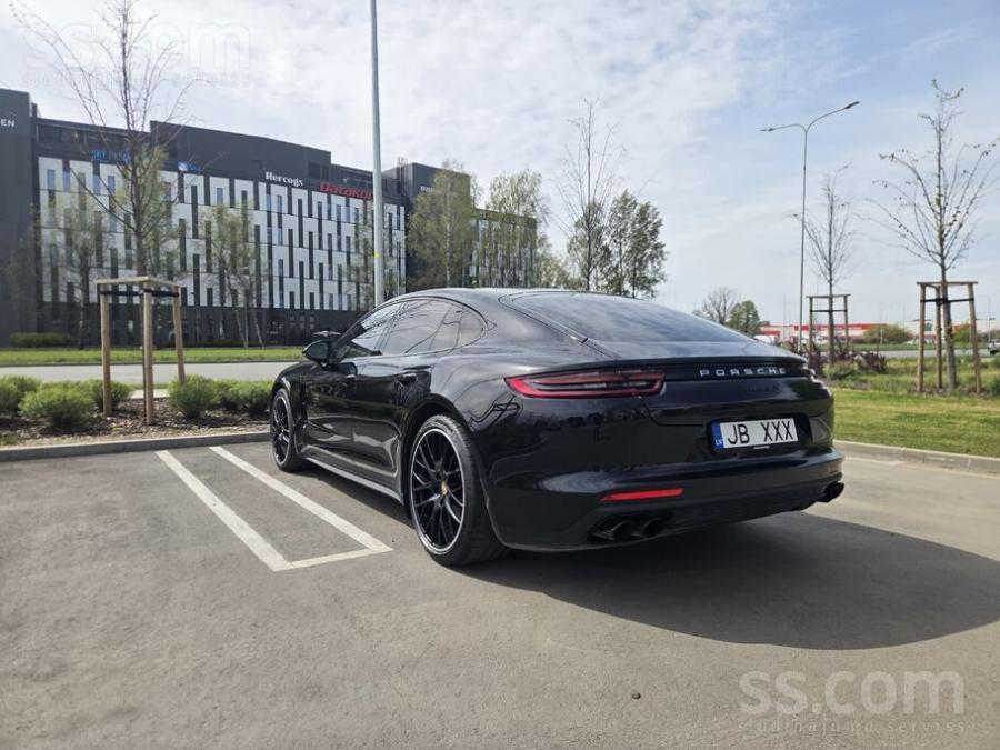 Melns Porsche Panamera 2018 Rīga, ar dzinēja tilpumu 2.90 L un nobraukumu 159 tūkst. km par 50500 €, foto 4 vietnē AUTOMOTO.COM.LV