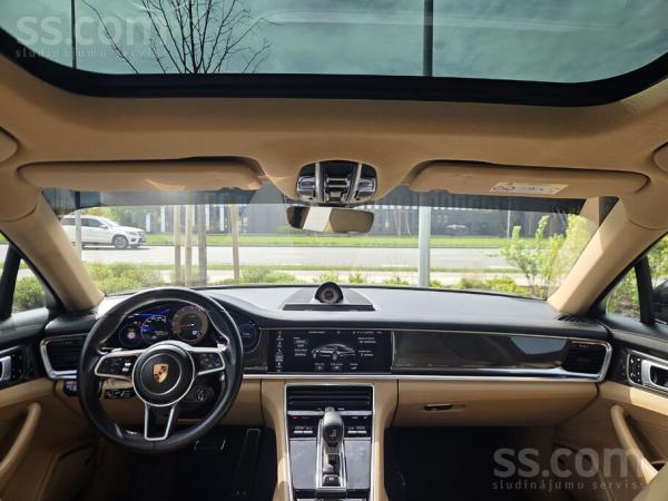 Melns Porsche Panamera 2018 Rīga, ar dzinēja tilpumu 2.90 L un nobraukumu 159 tūkst. km par 50500 €, foto 5 vietnē AUTOMOTO.COM.LV