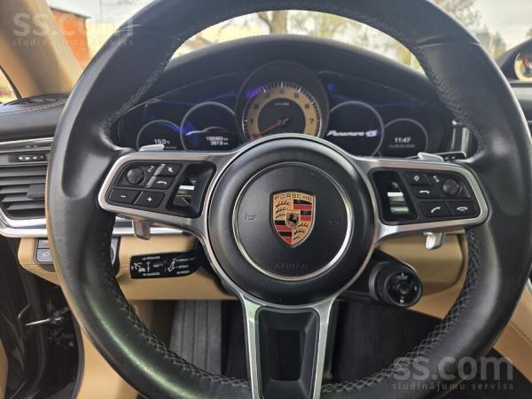 Melns Porsche Panamera 2018 Rīga, ar dzinēja tilpumu 2.90 L un nobraukumu 159 tūkst. km par 50500 €, foto 9 vietnē AUTOMOTO.COM.LV