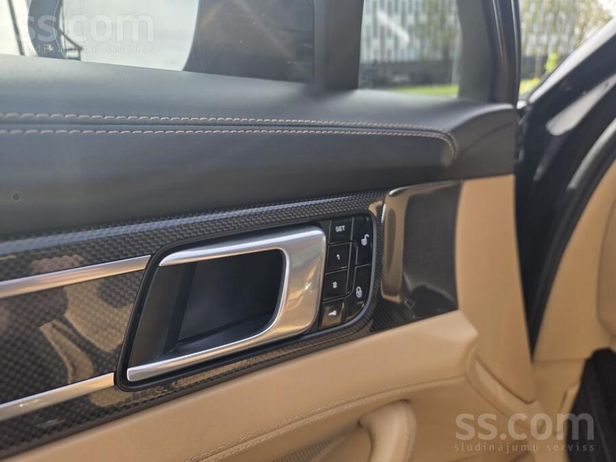 Melns Porsche Panamera 2018 Rīga, ar dzinēja tilpumu 2.90 L un nobraukumu 159 tūkst. km par 50500 €, foto 12 vietnē AUTOMOTO.COM.LV