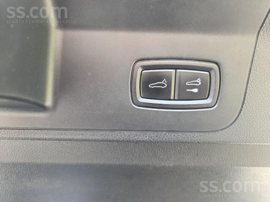 Melns Porsche Panamera 2018 Rīga, ar dzinēja tilpumu 2.90 L un nobraukumu 159 tūkst. km par 50500 €, foto 16 vietnē AUTOMOTO.COM.LV