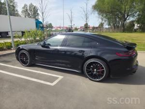 Melns Porsche Panamera 2018 Rīga, ar dzinēja tilpumu 2.90 L un nobraukumu 159 tūkst. km par 50500 €, foto 24 vietnē AUTOMOTO.COM.LV