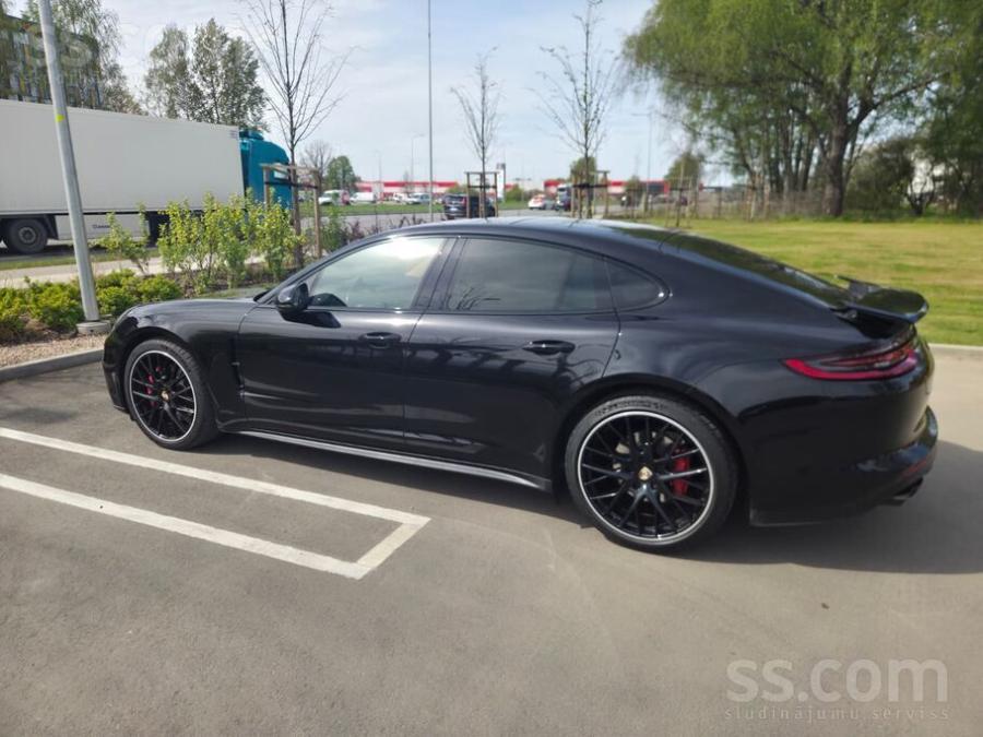 Melns Porsche Panamera 2018 Rīga, ar dzinēja tilpumu 2.90 L un nobraukumu 159 tūkst. km par 50500 €, foto 24 vietnē AUTOMOTO.COM.LV