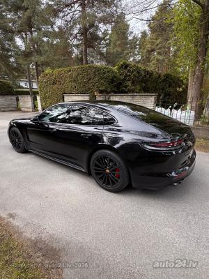 Melns Porsche Panamera 2019 Tallina, ar dzinēja tilpumu 4.00 L un nobraukumu 112 tūkst. km par 65000 €, foto 4 vietnē AUTOMOTO.COM.LV