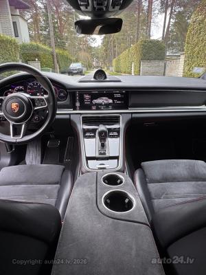 Melns Porsche Panamera 2019 Tallina, ar dzinēja tilpumu 4.00 L un nobraukumu 112 tūkst. km par 65000 €, foto 12 vietnē AUTOMOTO.COM.LV