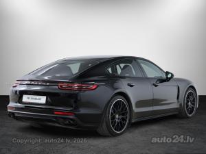 Black Porsche Panamera 2020 in Tallinn, with an engine capacity of 2.90 L and mileage of 100 thousand km for 56000 €, photo 7 on AUTOMOTO.COM.LV
