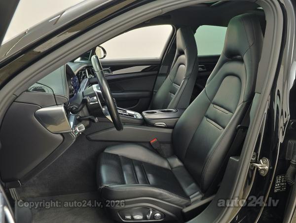 Black Porsche Panamera 2020 in Tallinn, with an engine capacity of 2.90 L and mileage of 100 thousand km for 56000 €, photo 10 on AUTOMOTO.COM.LV