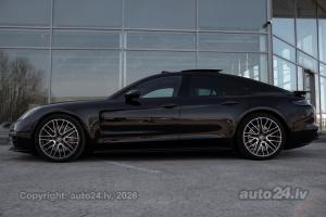 Black Porsche Panamera 2021 in Tallinn, with an engine capacity of 2.90 L and mileage of 62 thousand km for 75900 €, photo 5 on AUTOMOTO.COM.LV