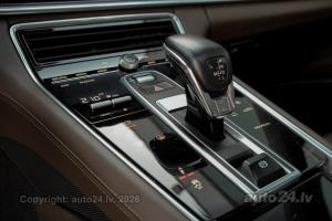 Black Porsche Panamera 2021 in Tallinn, with an engine capacity of 2.90 L and mileage of 62 thousand km for 75900 €, photo 15 on AUTOMOTO.COM.LV