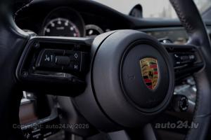 Black Porsche Panamera 2021 in Tallinn, with an engine capacity of 2.90 L and mileage of 62 thousand km for 75900 €, photo 16 on AUTOMOTO.COM.LV