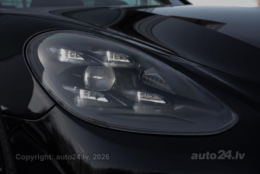 Black Porsche Panamera 2021 in Tallinn, with an engine capacity of 2.90 L and mileage of 62 thousand km for 75900 €, photo 20 on AUTOMOTO.COM.LV