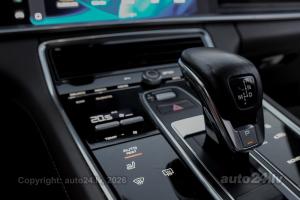 Black Porsche Panamera 2021 in Tallinn, with an engine capacity of 2.90 L and mileage of 62 thousand km for 75900 €, photo 23 on AUTOMOTO.COM.LV