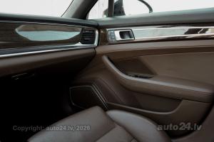 Black Porsche Panamera 2021 in Tallinn, with an engine capacity of 2.90 L and mileage of 62 thousand km for 75900 €, photo 27 on AUTOMOTO.COM.LV