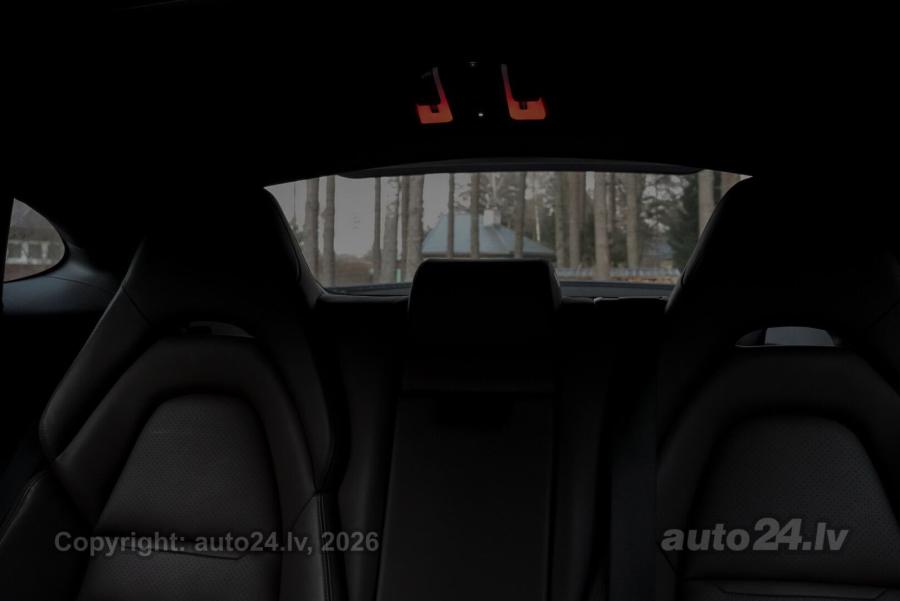 Black Porsche Panamera 2021 in Tallinn, with an engine capacity of 2.90 L and mileage of 62 thousand km for 75900 €, photo 28 on AUTOMOTO.COM.LV