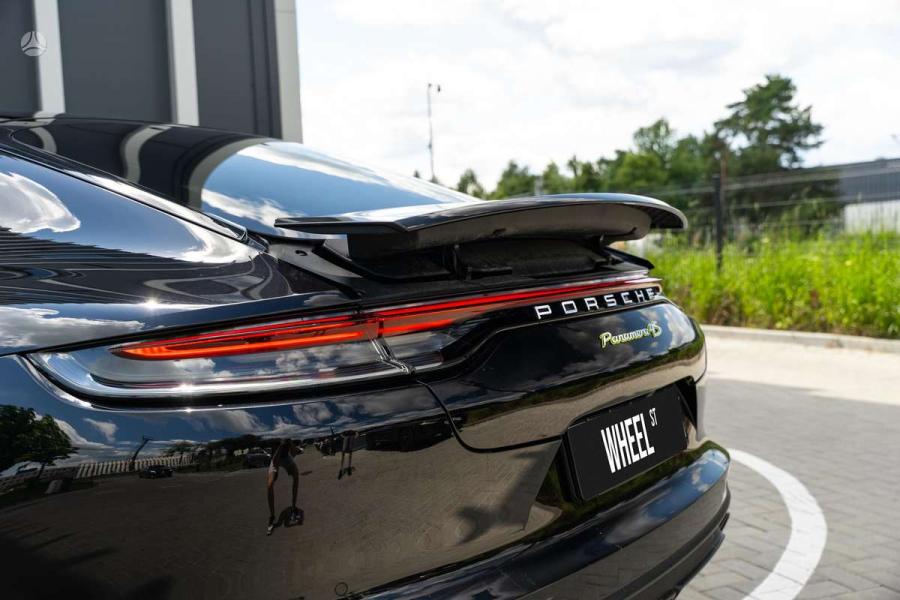 Melns Porsche Panamera 2021 Viļņa, ar dzinēja tilpumu 3.00 L un nobraukumu 68 tūkst. km par 75000 €, foto 11 vietnē AUTOMOTO.COM.LV