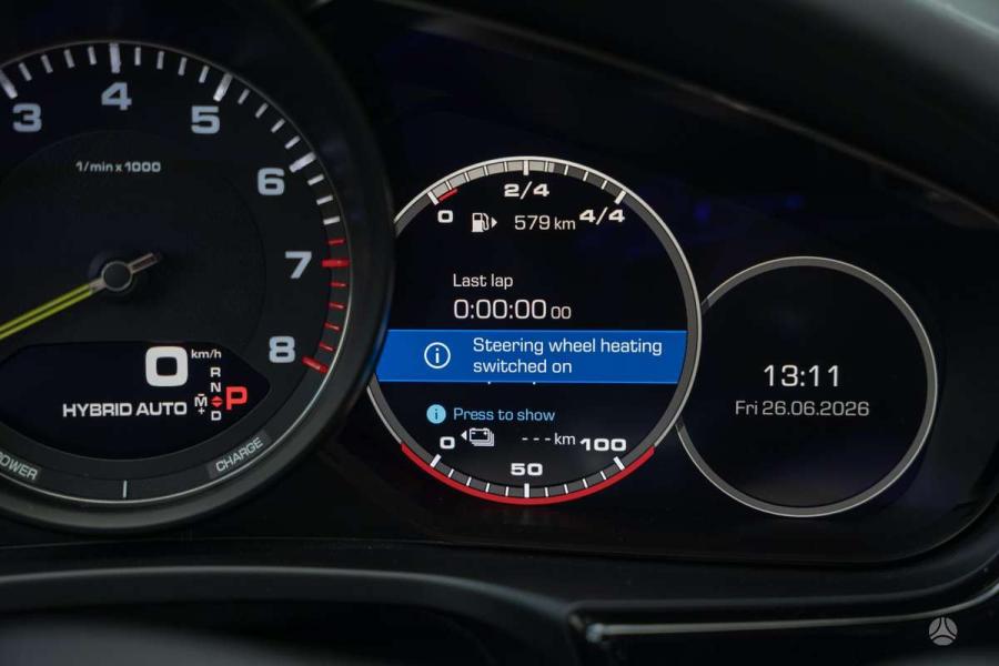 Melns Porsche Panamera 2021 Viļņa, ar dzinēja tilpumu 3.00 L un nobraukumu 68 tūkst. km par 75000 €, foto 27 vietnē AUTOMOTO.COM.LV