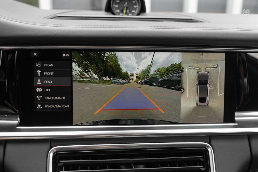 Melns Porsche Panamera 2021 Viļņa, ar dzinēja tilpumu 3.00 L un nobraukumu 68 tūkst. km par 75000 €, foto 35 vietnē AUTOMOTO.COM.LV