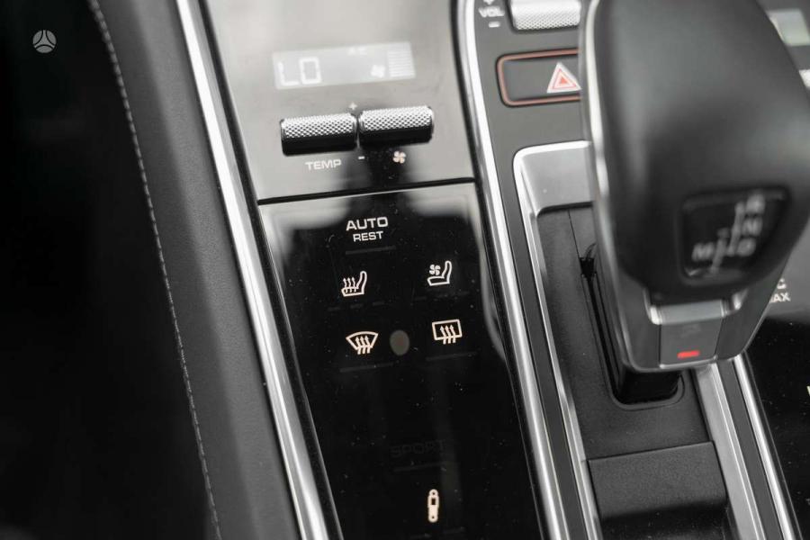 Melns Porsche Panamera 2021 Viļņa, ar dzinēja tilpumu 3.00 L un nobraukumu 68 tūkst. km par 75000 €, foto 37 vietnē AUTOMOTO.COM.LV