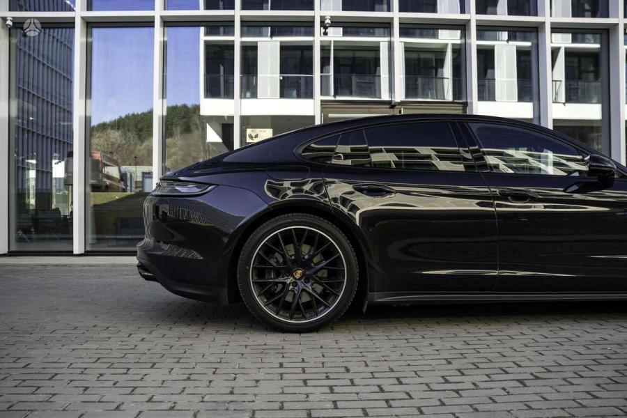 Melns Porsche Panamera 2021 Viļņa, ar dzinēja tilpumu 2.89 L un nobraukumu 170 tūkst. km par 59500 €, foto 12 vietnē AUTOMOTO.COM.LV