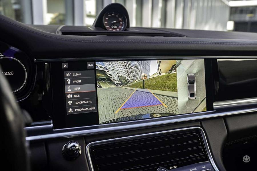 Melns Porsche Panamera 2021 Viļņa, ar dzinēja tilpumu 2.89 L un nobraukumu 170 tūkst. km par 59500 €, foto 33 vietnē AUTOMOTO.COM.LV