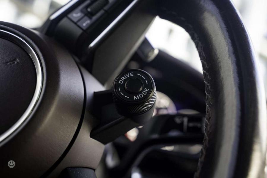Melns Porsche Panamera 2021 Viļņa, ar dzinēja tilpumu 2.89 L un nobraukumu 170 tūkst. km par 59500 €, foto 38 vietnē AUTOMOTO.COM.LV