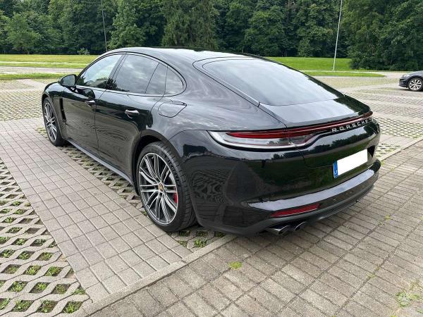 Black Porsche Panamera 2021 in Kaunas, with an engine capacity of 2.89 L and mileage of 84 thousand km for 84900 €, photo 6 on AUTOMOTO.COM.LV