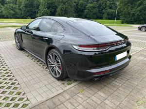 Black Porsche Panamera 2021 in Kaunas, with an engine capacity of 2.89 L and mileage of 84 thousand km for 84900 €, photo 6 on AUTOMOTO.COM.LV