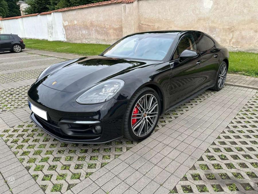 Black Porsche Panamera 2021 in Kaunas, with an engine capacity of 2.89 L and mileage of 84 thousand km for 84900 €, photo 8 on AUTOMOTO.COM.LV