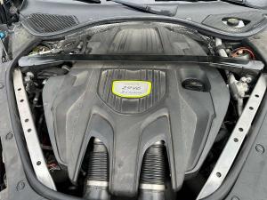 Black Porsche Panamera 2021 in Kaunas, with an engine capacity of 2.89 L and mileage of 84 thousand km for 84900 €, photo 18 on AUTOMOTO.COM.LV