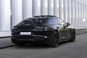 Black Porsche Panamera 2021 in Vilnius, with an engine capacity of 2.89 L and mileage of 170 thousand km for 57900 €, photo 5 on AUTOMOTO.COM.LV