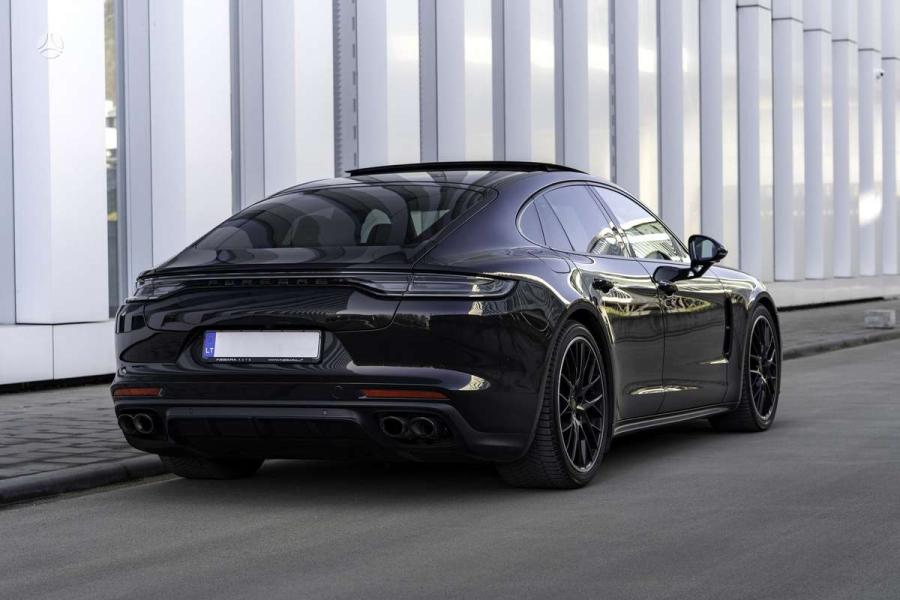 Black Porsche Panamera 2021 in Vilnius, with an engine capacity of 2.89 L and mileage of 170 thousand km for 57900 €, photo 5 on AUTOMOTO.COM.LV