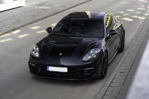 Black Porsche Panamera 2021 in Vilnius, with an engine capacity of 2.89 L and mileage of 170 thousand km for 57900 €, photo 8 on AUTOMOTO.COM.LV
