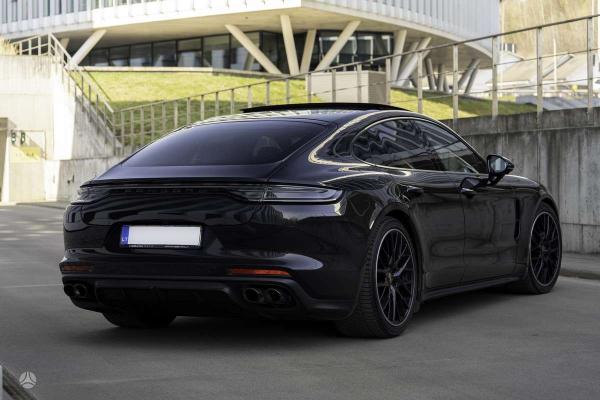 Melns Porsche Panamera 2021 Viļņa, ar dzinēja tilpumu 2.89 L un nobraukumu 170 tūkst. km par 57900 €, foto 11 vietnē AUTOMOTO.COM.LV