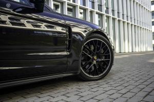 Black Porsche Panamera 2021 in Vilnius, with an engine capacity of 2.89 L and mileage of 170 thousand km for 57900 €, photo 15 on AUTOMOTO.COM.LV