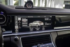 Black Porsche Panamera 2021 in Vilnius, with an engine capacity of 2.89 L and mileage of 170 thousand km for 57900 €, photo 31 on AUTOMOTO.COM.LV