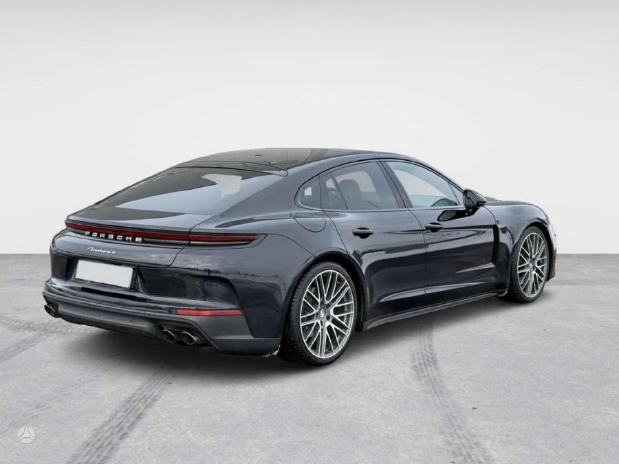 Melns Porsche Panamera 2024 Klaipėda, ar dzinēja tilpumu 2.89 L un nobraukumu 34 tūkst. km par 99900 €, foto 4 vietnē AUTOMOTO.COM.LV