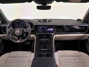 Melns Porsche Panamera 2025 Tallina, ar dzinēja tilpumu 4.00 L un nobraukumu 16 tūkst. km par 188900 €, foto 15 vietnē AUTOMOTO.COM.LV