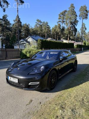 Black Porsche Panamera 2010 in Riga, with an engine capacity of 4.80 L and mileage of 206 thousand km for 23750 €, photo 3 on AUTOMOTO.COM.LV