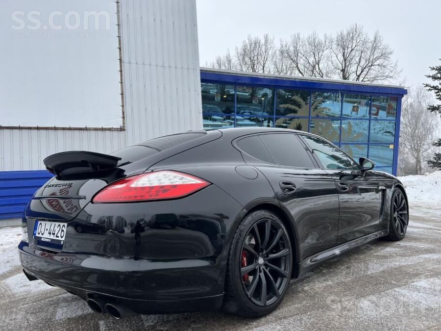 Melns Porsche Panamera 2010 Jelgava, ar dzinēja tilpumu 4.80 L un nobraukumu 252 tūkst. km par 17000 €, foto 5 vietnē AUTOMOTO.COM.LV