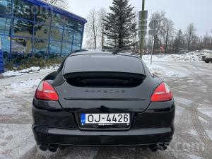 Melns Porsche Panamera 2010 Jelgava, ar dzinēja tilpumu 4.80 L un nobraukumu 252 tūkst. km par 17000 €, foto 12 vietnē AUTOMOTO.COM.LV