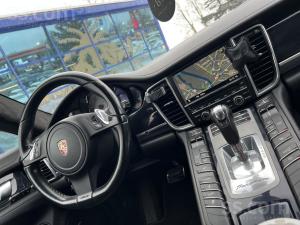 Melns Porsche Panamera 2010 Jelgava, ar dzinēja tilpumu 4.80 L un nobraukumu 252 tūkst. km par 17000 €, foto 17 vietnē AUTOMOTO.COM.LV