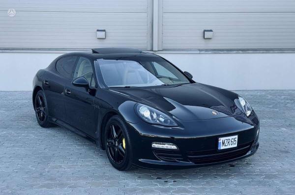 Melns Porsche Panamera 2011 Kauņa, ar dzinēja tilpumu 3.60 L un nobraukumu 210 tūkst. km par 14950 €, foto 9 vietnē AUTOMOTO.COM.LV