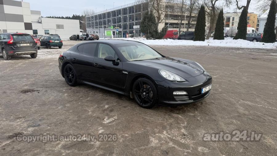 Black Porsche Panamera 2011 in Riga, with an engine capacity of 3.60 L and mileage of 182 thousand km for 16000 €, photo 3 on AUTOMOTO.COM.LV