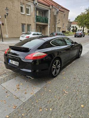 Melns Porsche Panamera 2012 Klaipėda, ar dzinēja tilpumu 4.81 L un nobraukumu 94 tūkst. km par 30400 €, foto 6 vietnē AUTOMOTO.COM.LV