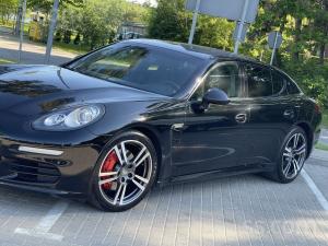 Black Porsche Panamera 2014 in Jurmala, with an engine capacity of 3.00 L and mileage of 0 thousand km for 21450 €, photo 13 on AUTOMOTO.COM.LV