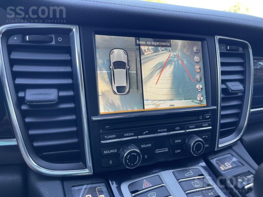 Black Porsche Panamera 2014 in Jurmala, with an engine capacity of 3.00 L and mileage of 0 thousand km for 21450 €, photo 31 on AUTOMOTO.COM.LV