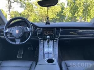 Black Porsche Panamera 2014 in Jurmala, with an engine capacity of 3.00 L and mileage of 0 thousand km for 21450 €, photo 35 on AUTOMOTO.COM.LV