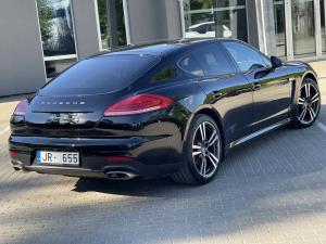 Melns Porsche Panamera 2014 Jūrmala, ar dzinēja tilpumu 3.00 L un nobraukumu 208 tūkst. km par 21450 €, foto 5 vietnē AUTOMOTO.COM.LV